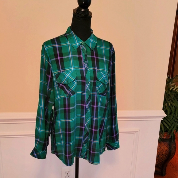 Maison Jules | Tops | Maison Jules Plaid Print Shirt | Poshmark